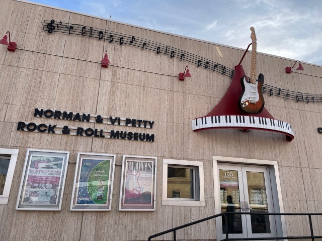 Norman and Vi Petty Rock and Roll Museum | 3jmann
