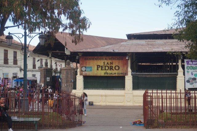 Mercado Sign | 3jmann